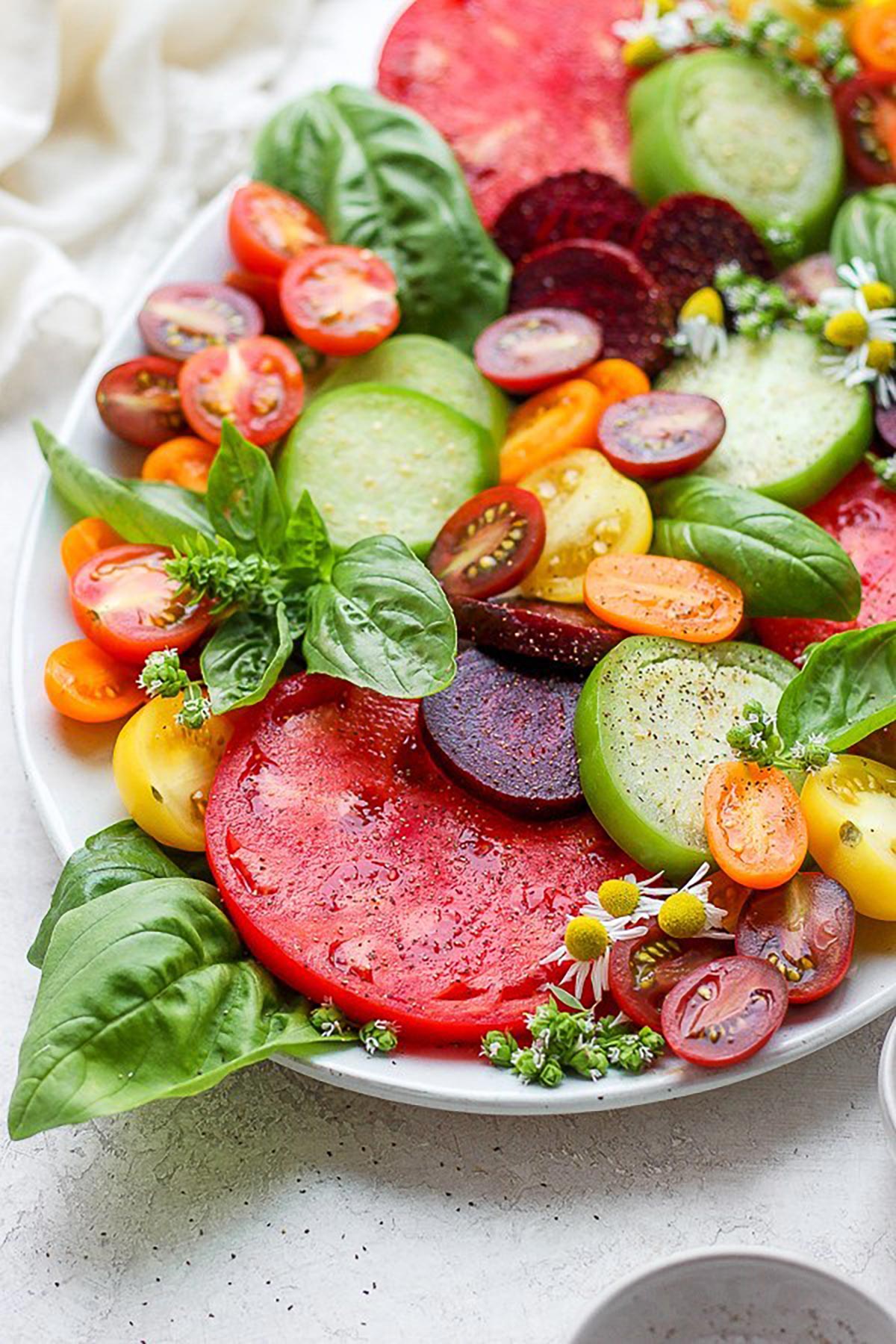 Vegan Beet Salad + Heirloom Tomatoes – Clean Food Cafe